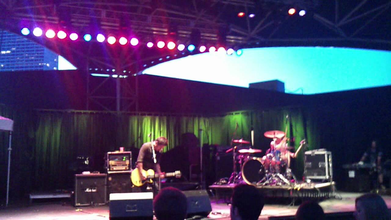 Middle Class Rut - New Low Live at Summerfest - YouTube