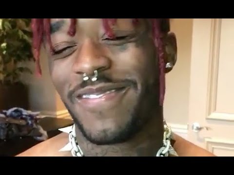 Lil Uzi Vert "Flexing $550K Marilyn Manson Chain At Coachella" - YouTube