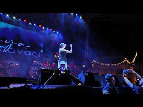Kalbimi Kırıyorlar Anne – Derya Bedavacı | Bandırma Kuşcenneti Festivali 2025 Canlı Performans
