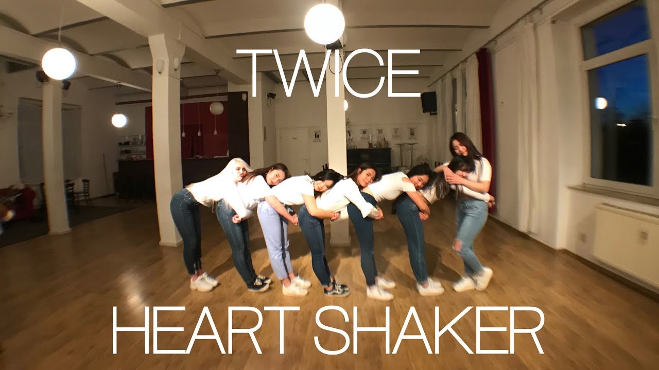 Twice트와이스 Heart Shaker Dance Cover By Xhigh5 And Omochi 1thek Dance Cover Contest Youtube