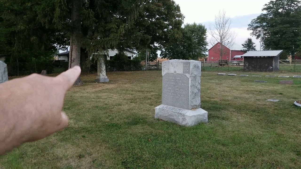 Bloodspoint Cemetery Warning - YouTube