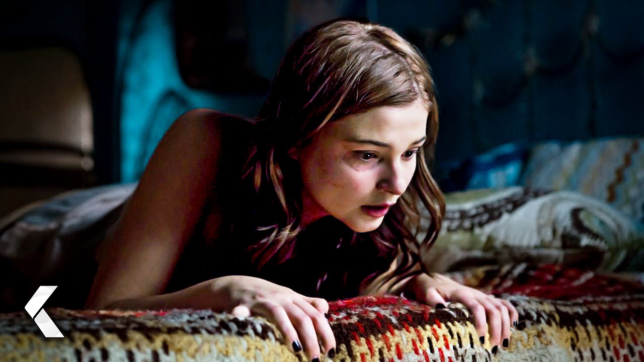 Insidious: Chapter 3 - The Scariest Scenes - YouTube