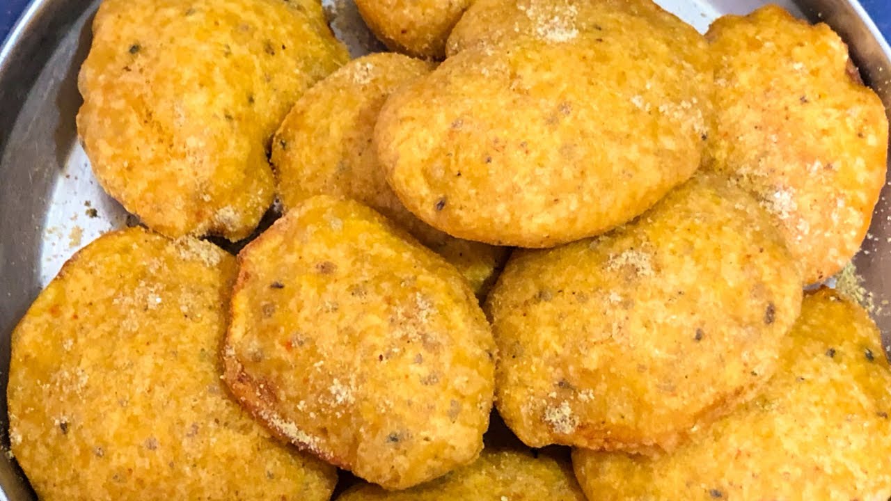 North Karnataka streets Aalu pakoda | crispy soft aalu pakora recipe ...