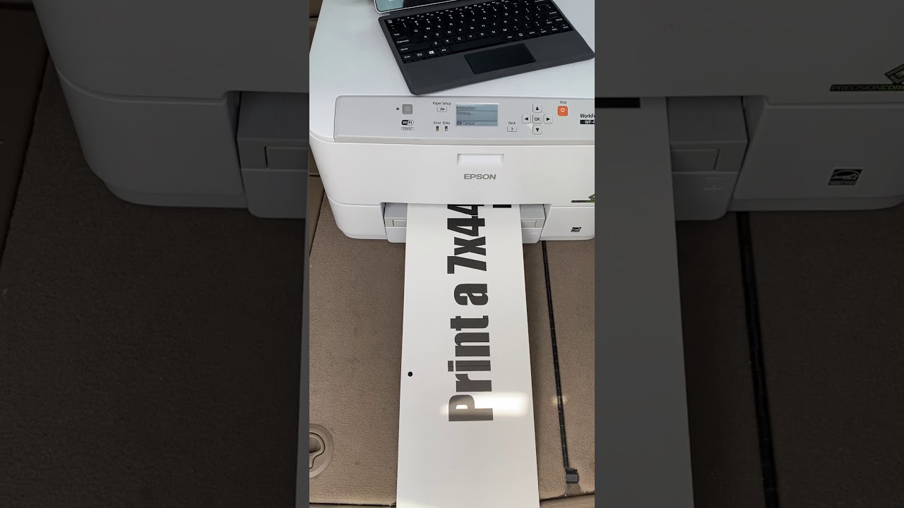 Print a 7x44 sign anywhere! With Mobile Signs software a windows tablet ...