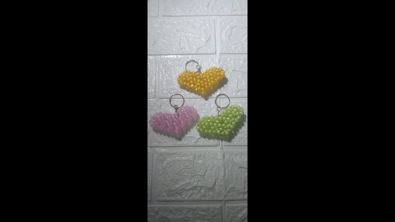 Diy beads heart keychain - YouTube