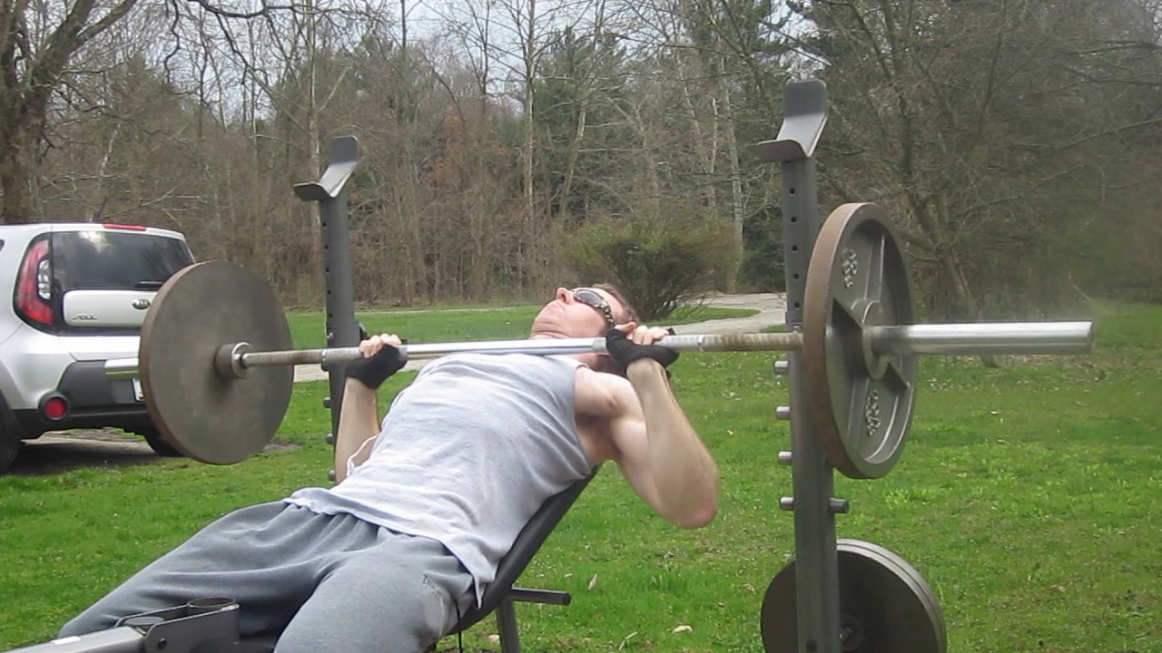 Incline Bench Pressing 135 lbs @ End of Chest Workout - YouTube