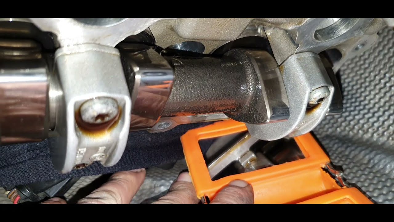 C63 2013 with 195k km check up (part 5) - YouTube