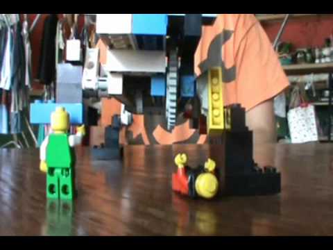 2 Simple Lego Walkers (using 4WD car base) - YouTube