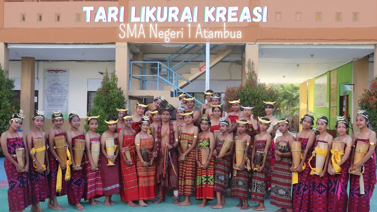 TARI LIKURAI KREASI SMA NEGERI 1 ATAMBUA - YouTube