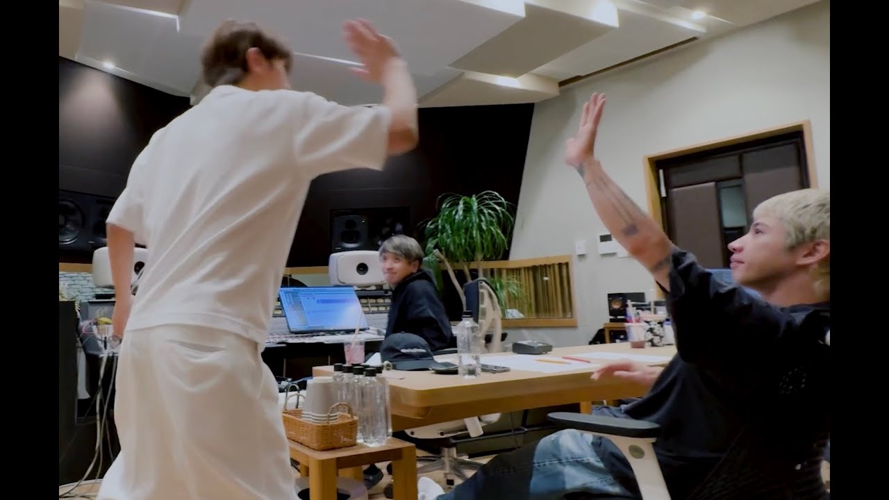 Nissy(西島隆弘) / ｢SLAVE｣ -Behind The Scenes - - YouTube