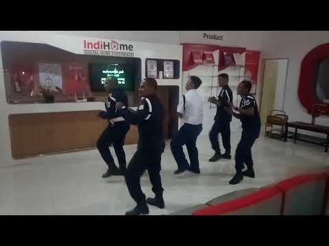 Security crew telkom/maumere