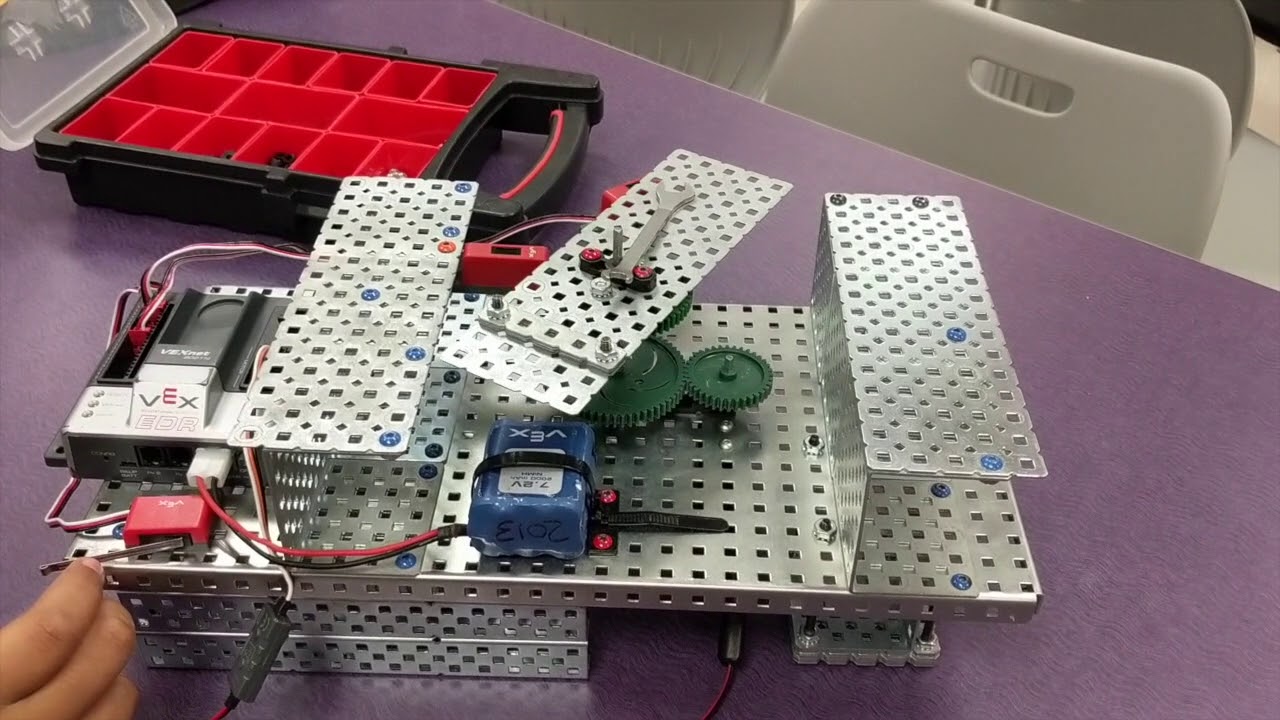 CMS 8th Grade Robotics II Class 11/9/18 - YouTube