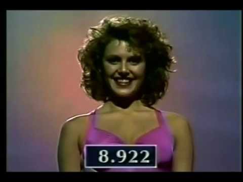Mona Grudt ( Norway ), Miss Universe 1990 - Swimsuit Competition