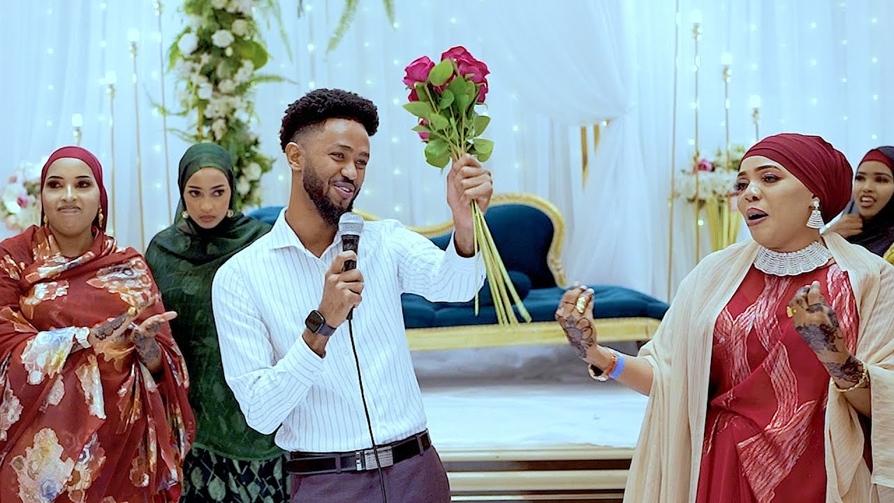 DAYAX DALNUURSHE NEW HIT | UBAXAA TAHAY LEY ABUURAY |OFFICIAL VIDEO ...