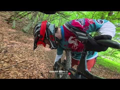 Giornata al Caldirola bike park💙🤟🔥@deepbike6245 - YouTube