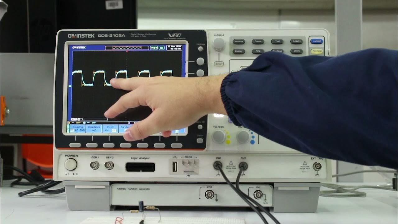 PRÁCTICA DE LABORATORIO: Circuitos RC - YouTube