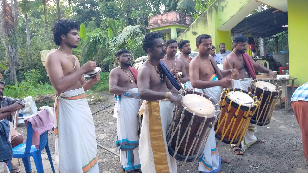 Chenda melam Chembada ennam by 'Arthunkal Mahesh' - YouTube