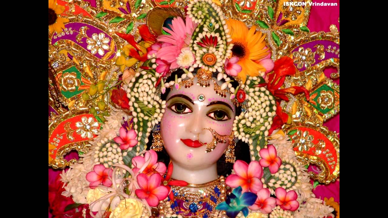 Sri Lalithaambika Ganaamrutham | Amma Sri Lalitha ravamma - YouTube
