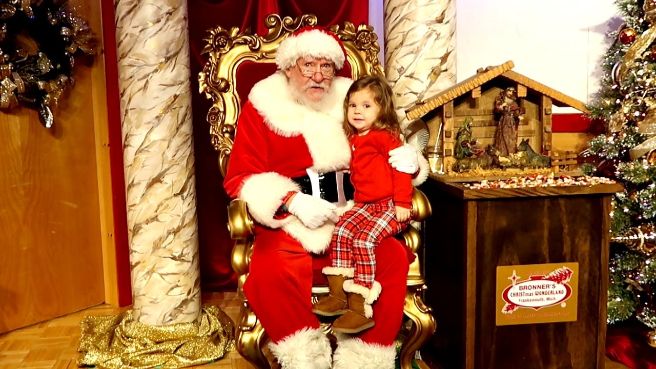 BRONNERS CHRISTMAS STORE & SEEING SANTA CLAUS - YouTube