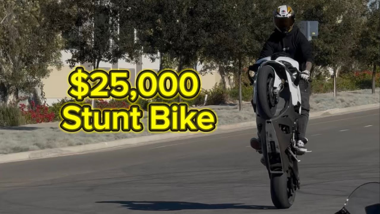 STUNT RIDING MY BMW S1000RR - YouTube