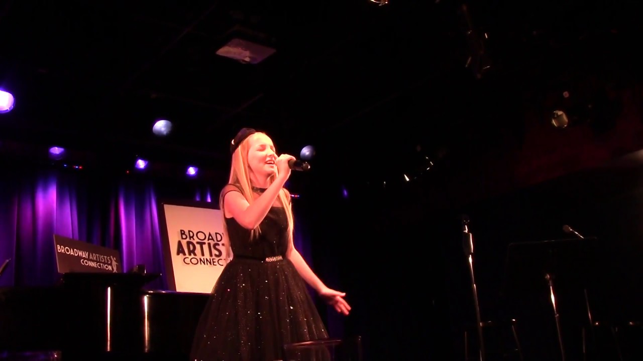 Mackenzie Wrap - "The Girl in 14G" (9-12-2016) - YouTube