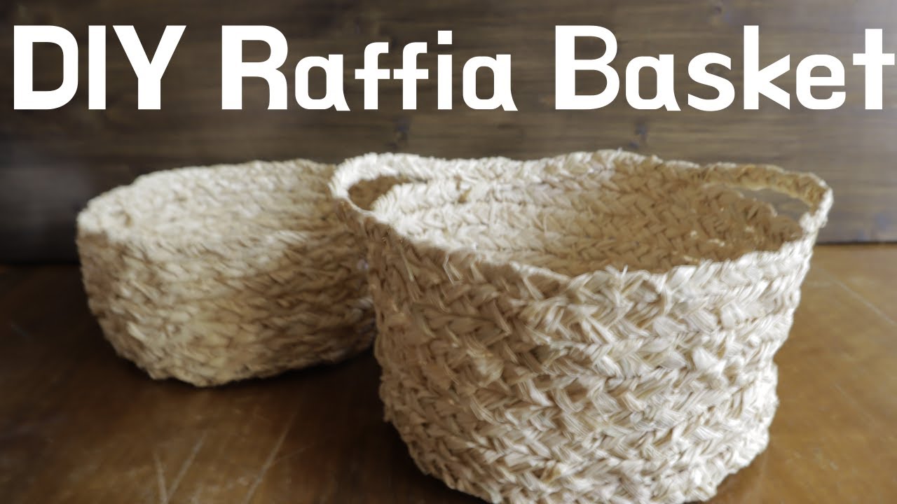 Come creare cestino di rafia naturale. Metodo della treccia - YouTube