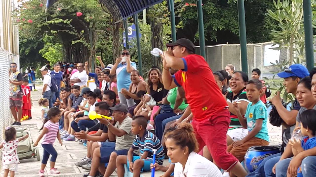 Richard Borja (3) vs.Sauces 2(0) Cat. 2009 - YouTube