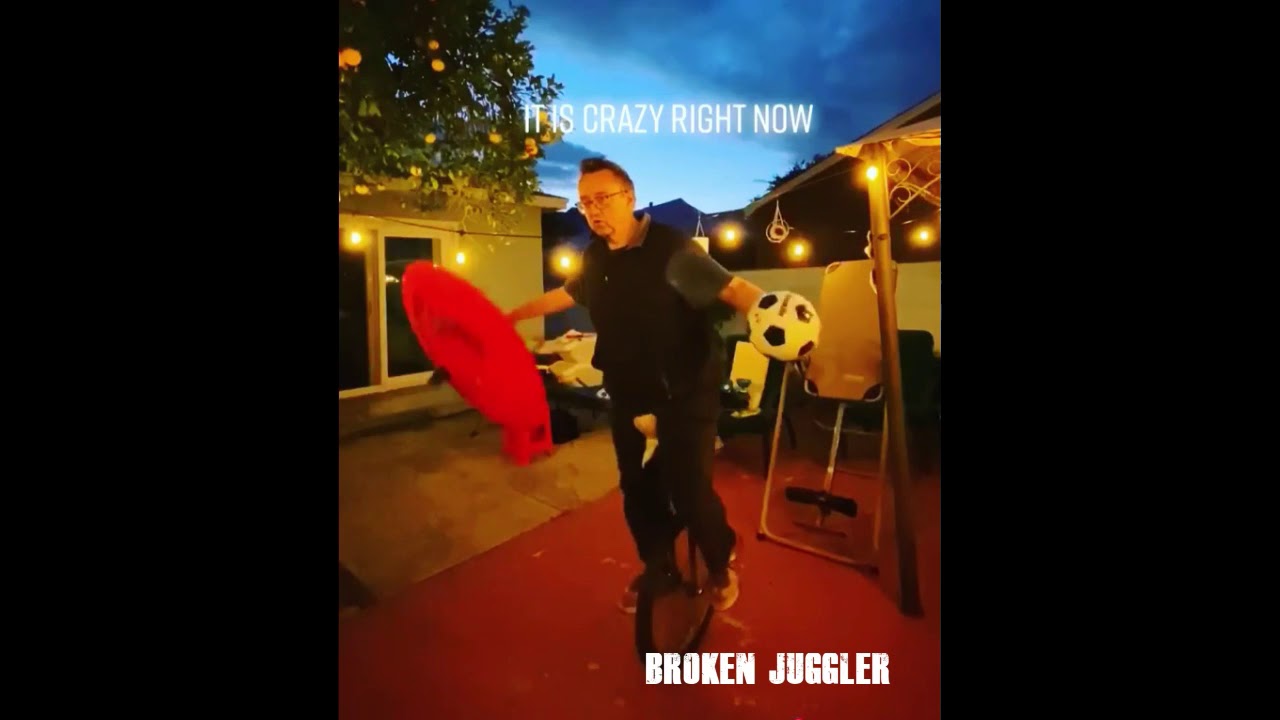 Multi Juggling with single wheel balance | Broken Juggler | Michael ...