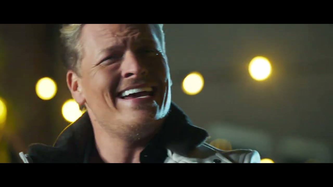 Thomas Berge FT. Frank van Etten - Ook Maar Een Mens (Officiële ...