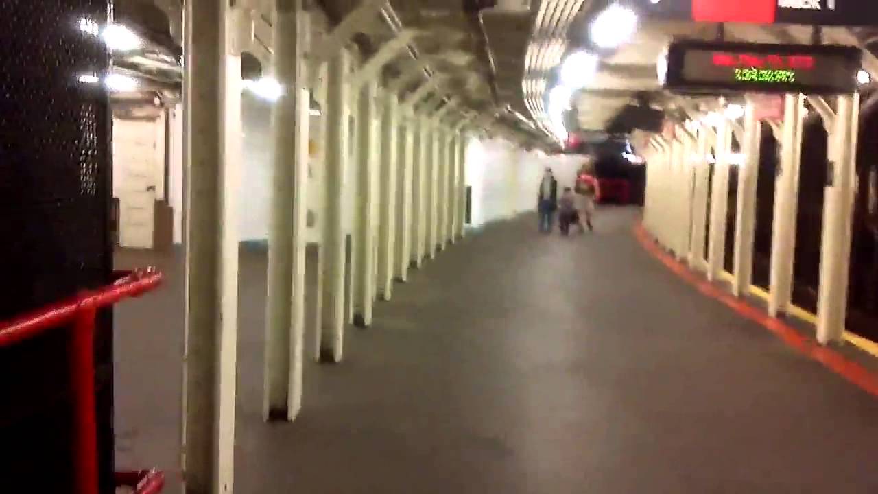IRT World's Fair R33 Single Unit 9306 exterior walkaround at Times ...