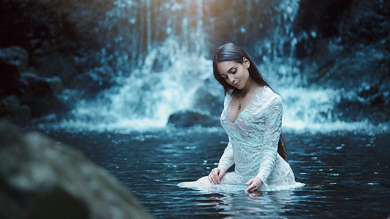 Frederic Delarue - Celestial Lullaby - YouTube