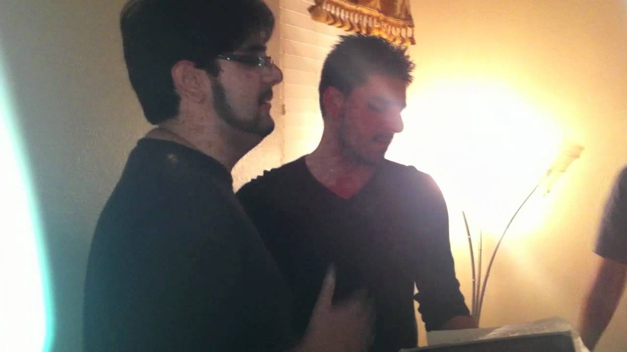 Zainab Tere Baba ki Jabee Khoon Mein Tar Hai | Hasan & Jari Rizvi ...