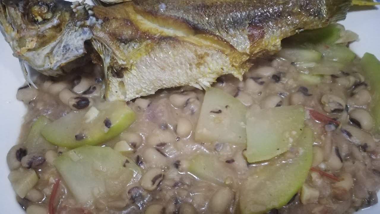 homemade ulam namin. another version of ginisang black eye beans - YouTube
