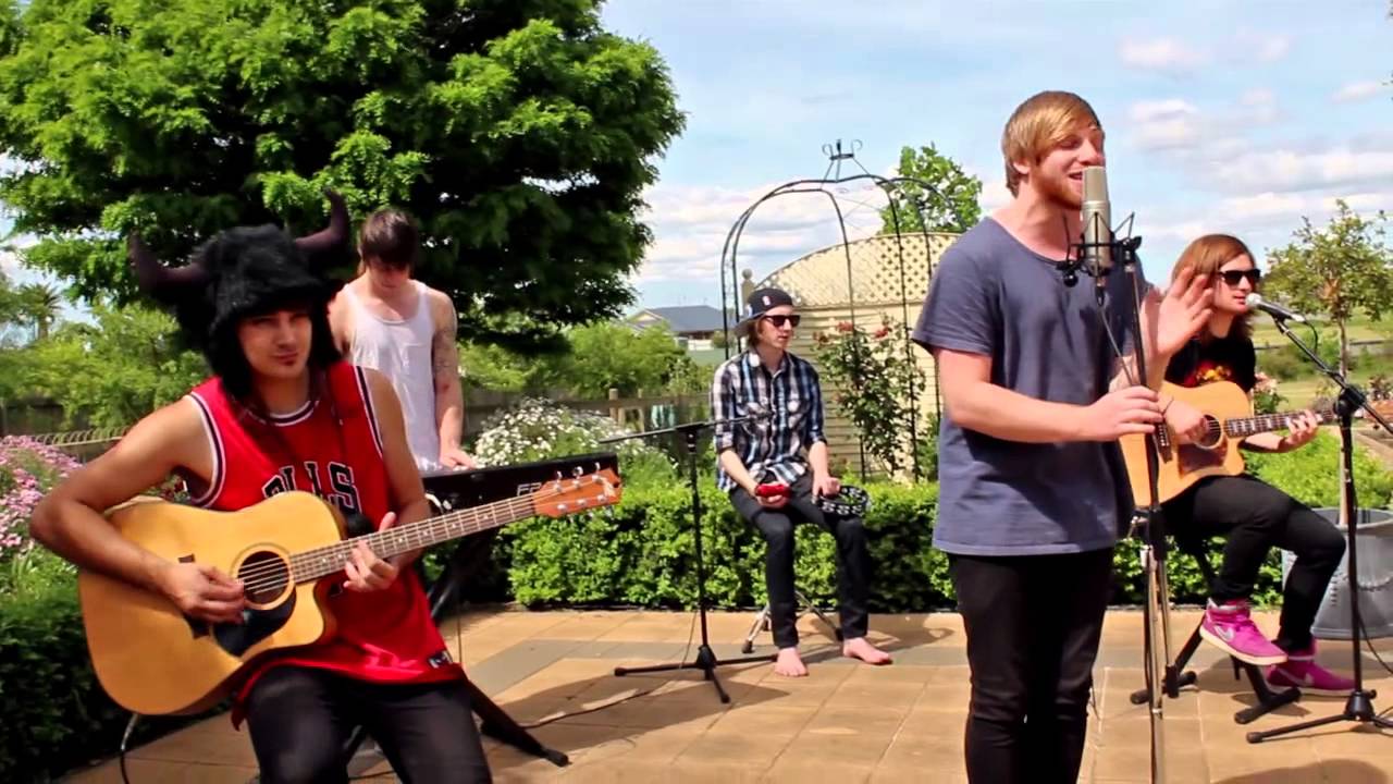 The Killers - Mr Brightside Chords - Chordify