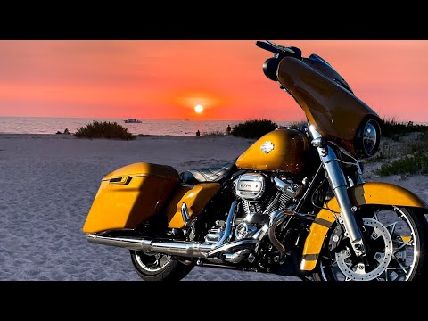 Harley Davidson at Sunset (Amazing Ride) - YouTube