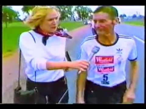 Cliff Young - Ultra marathon legend - YouTube