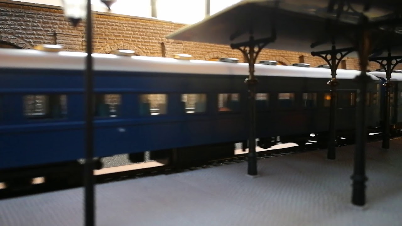 JR EF5862 y JR EF5847 Kato models - YouTube