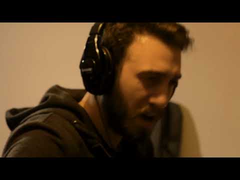 Şenol Sönmez - mecnunum leylamı gördüm