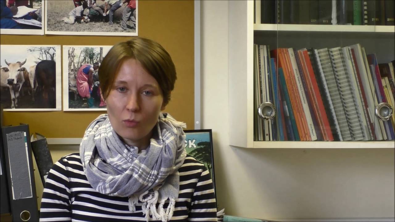 Dr Jo Halliday | One Health Day - YouTube