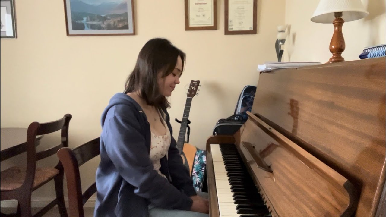 Hide and Seek - Eleanor Rees (Imogen Heap cover) - YouTube