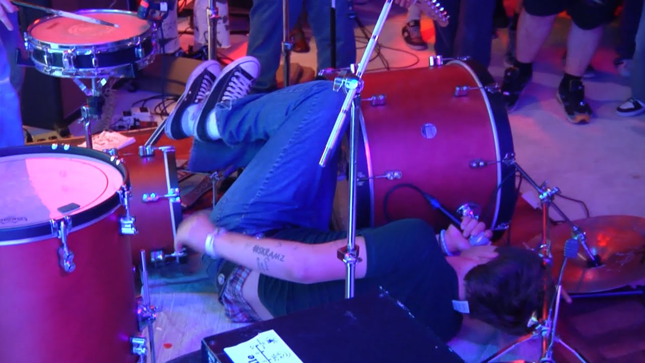 widowdusk live @ dilly dally fest *day 2* 12/2/23 - YouTube