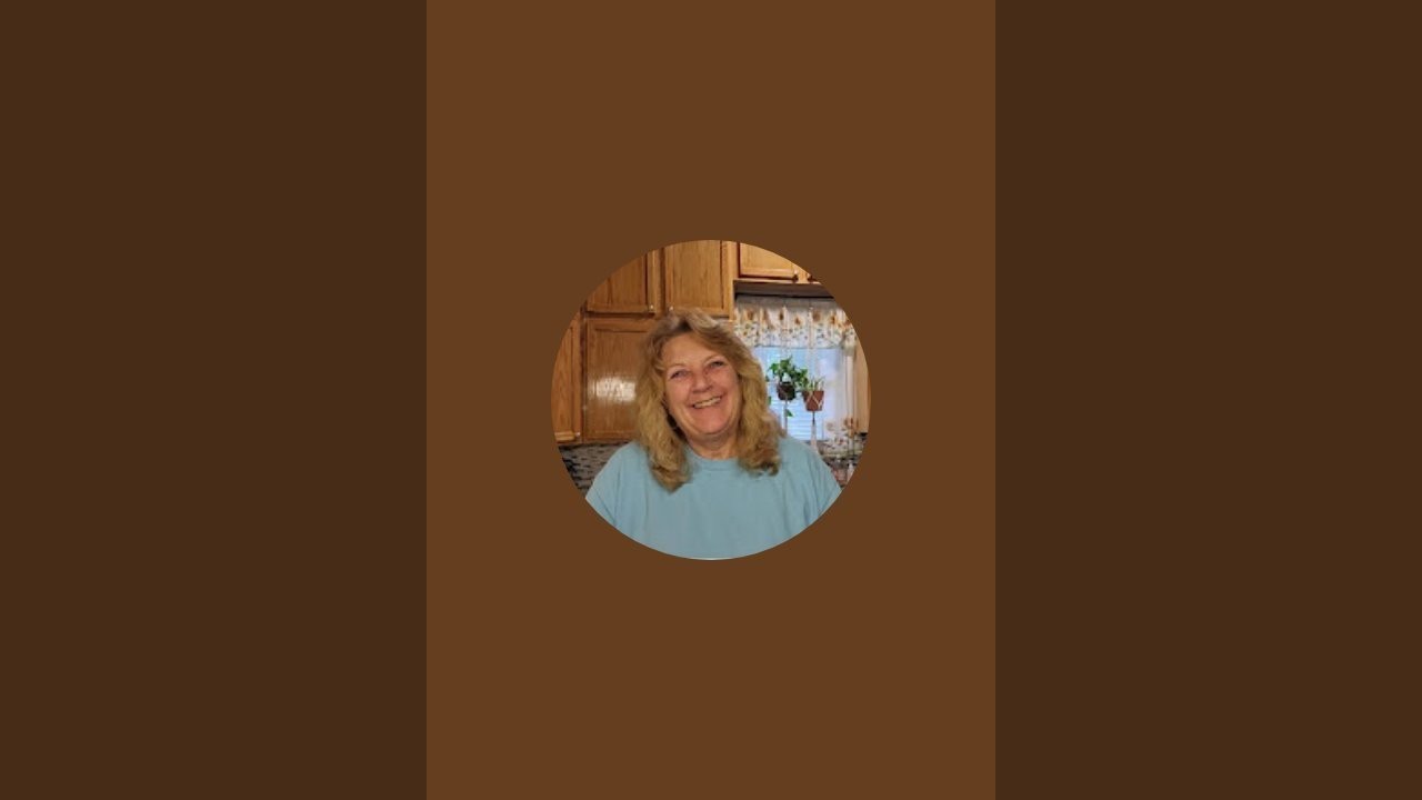 Thursday Already? Crochet and Chat. - YouTube