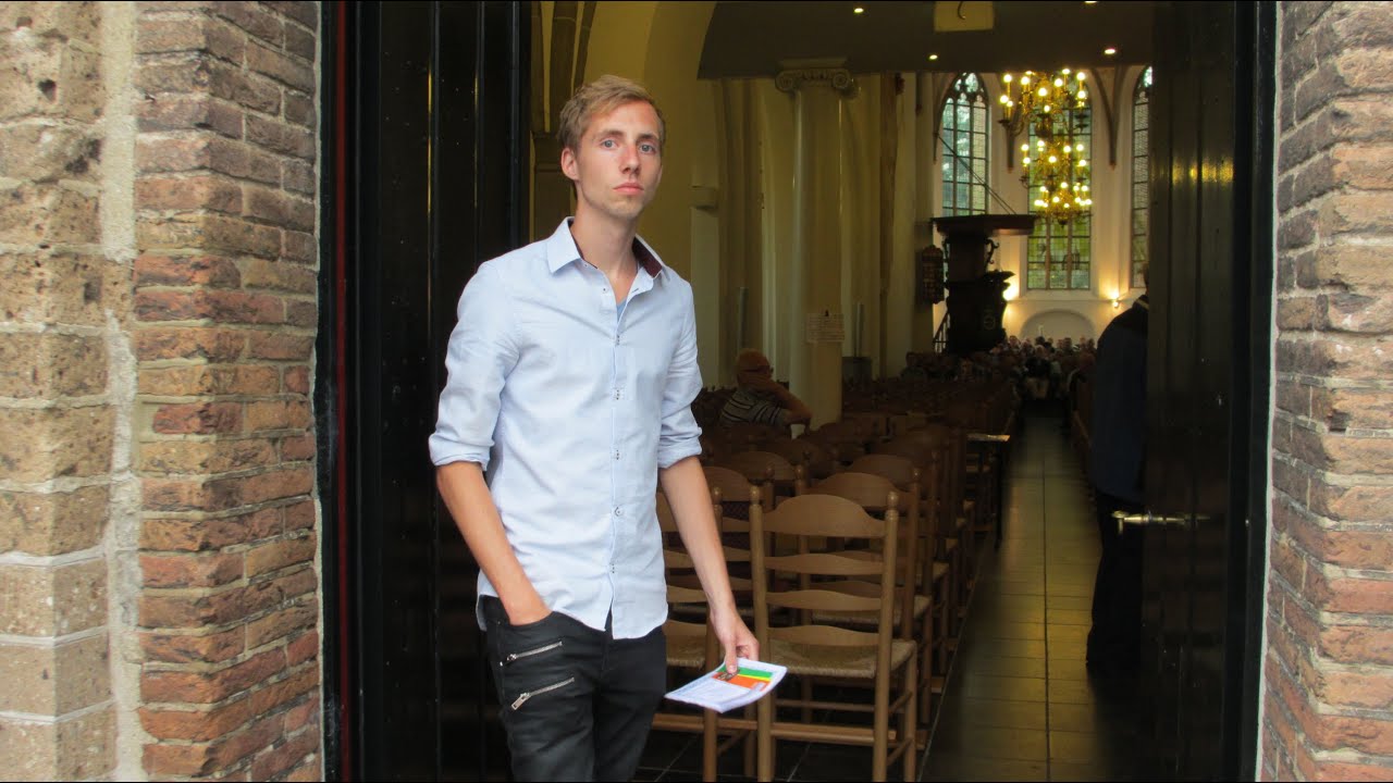 Gert van Hoef improviseert - Groot is Uw trouw o Heer - YouTube