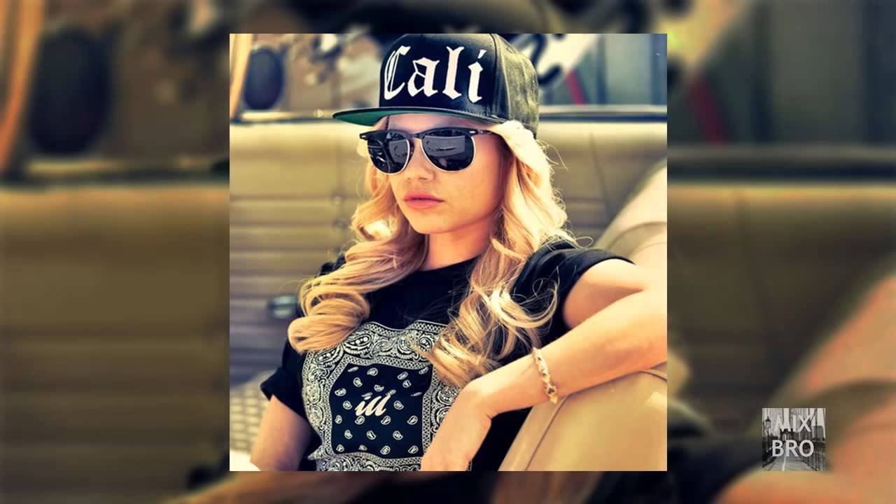 Chanel West Coast Blueberry Chills ft Honey Cocaine - YouTube
