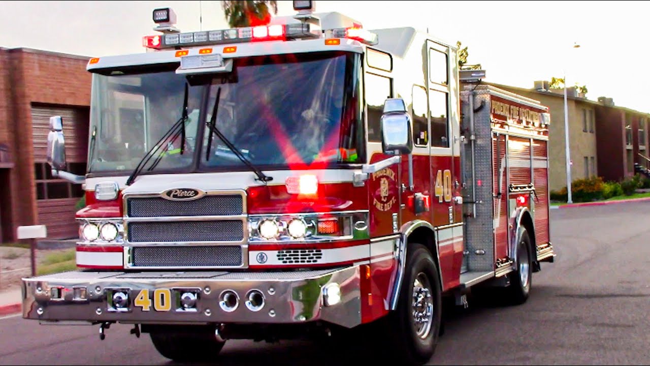 Phoenix Fire Dept. Engine 40 responding - YouTube