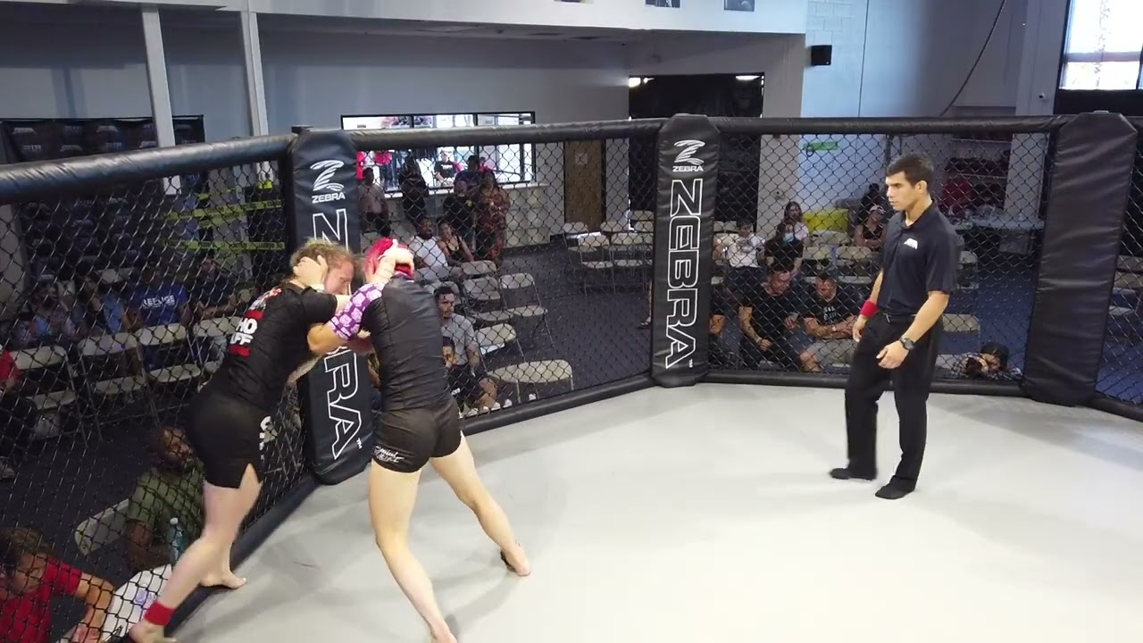 Jessica Wright vs Kayla Reagan - YouTube