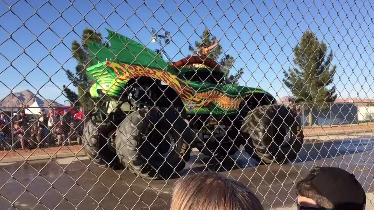 Monster jam world finals 18 truck parade - YouTube