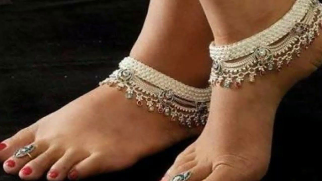 Ami jar nupurer chanda - YouTube