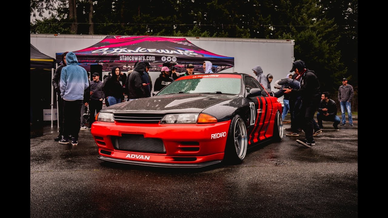 JackUltraMotive's New Wrap On His GTR!!! - YouTube