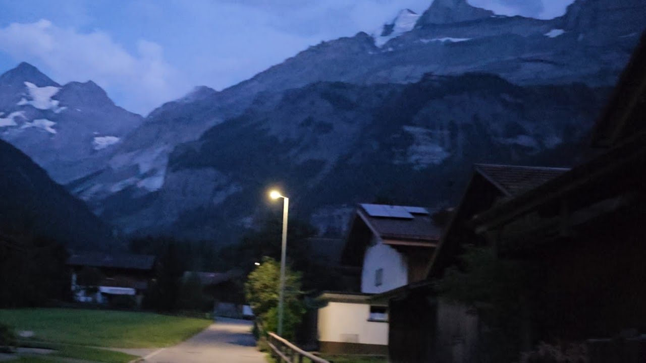 Night tour in Kandersteg Switzerland 🇨🇭 A city in the embrace of the ...